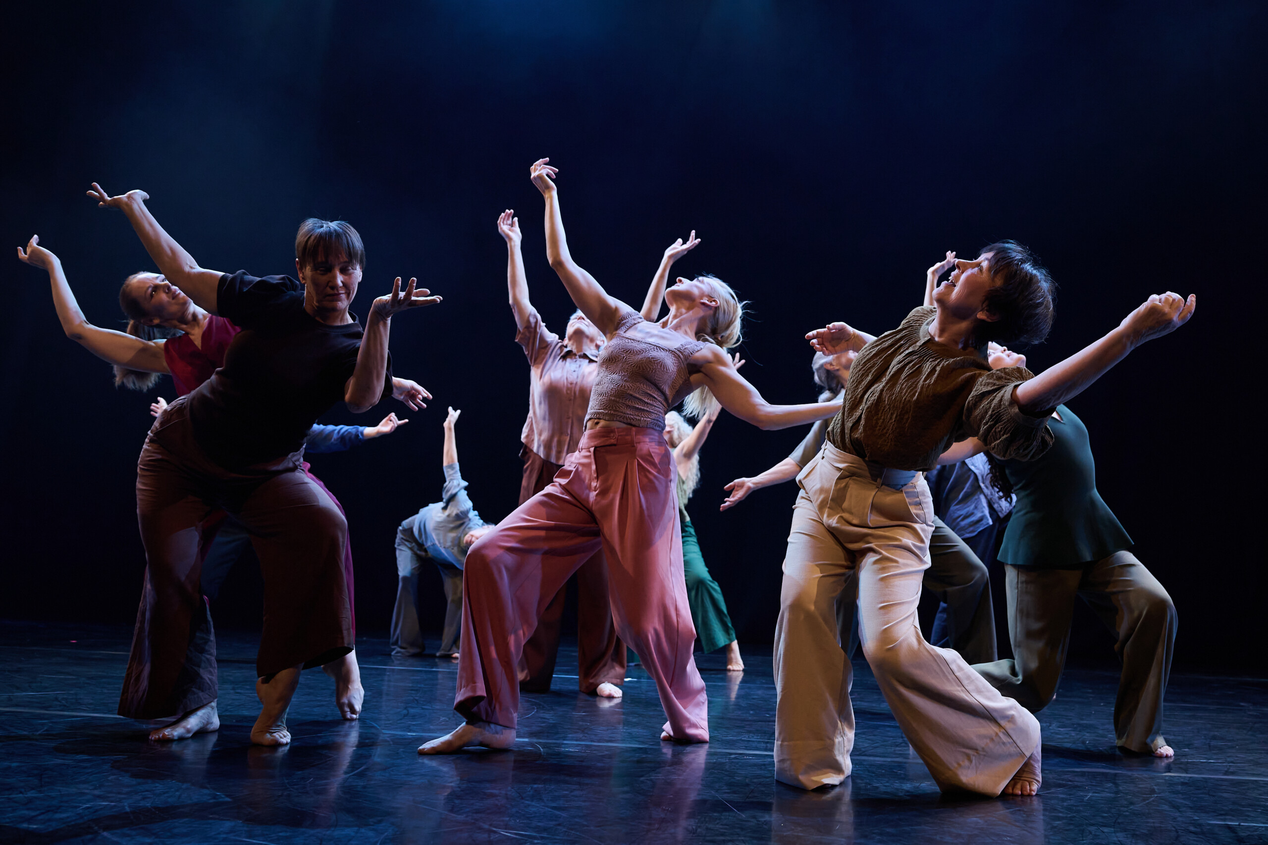 REVIEW | 'Unbridled joy' - Magazine 6000 - Co3